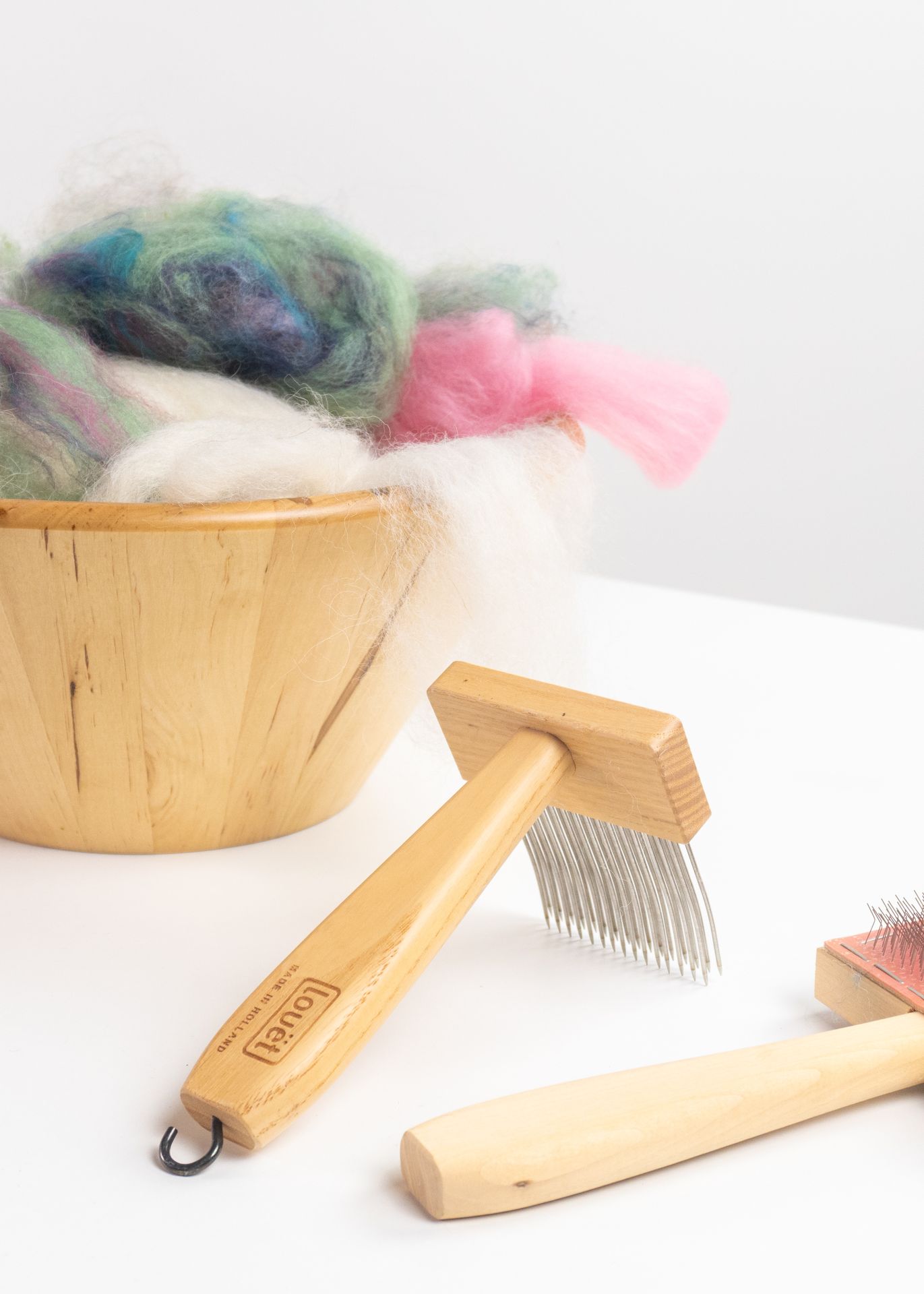 Louet hand-spinning and hand-weaving equipment manufacturer